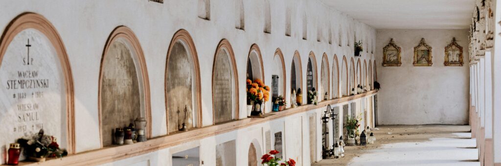 Interment of Ashes: What It Means & How It Works | Aura Funerals