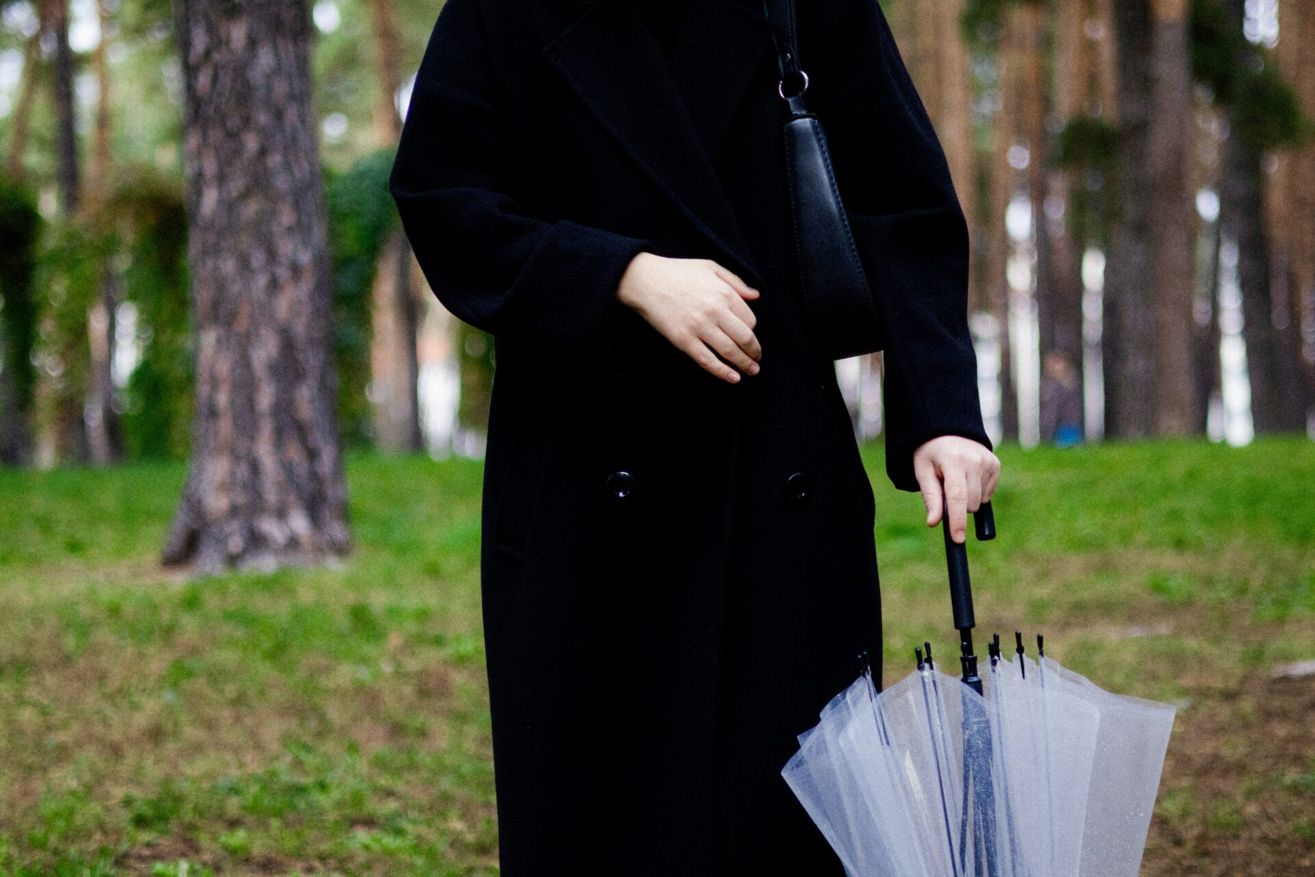 British Funeral Attire Guide: What to Wear & Why | Aura Funerals